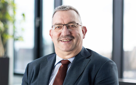 Our governing bodies | BLG LOGISTICS