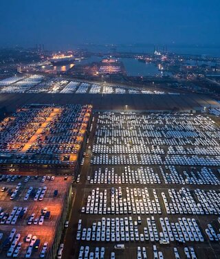 Container logistics with 12 terminals in Europe | BLG LOGISTICS