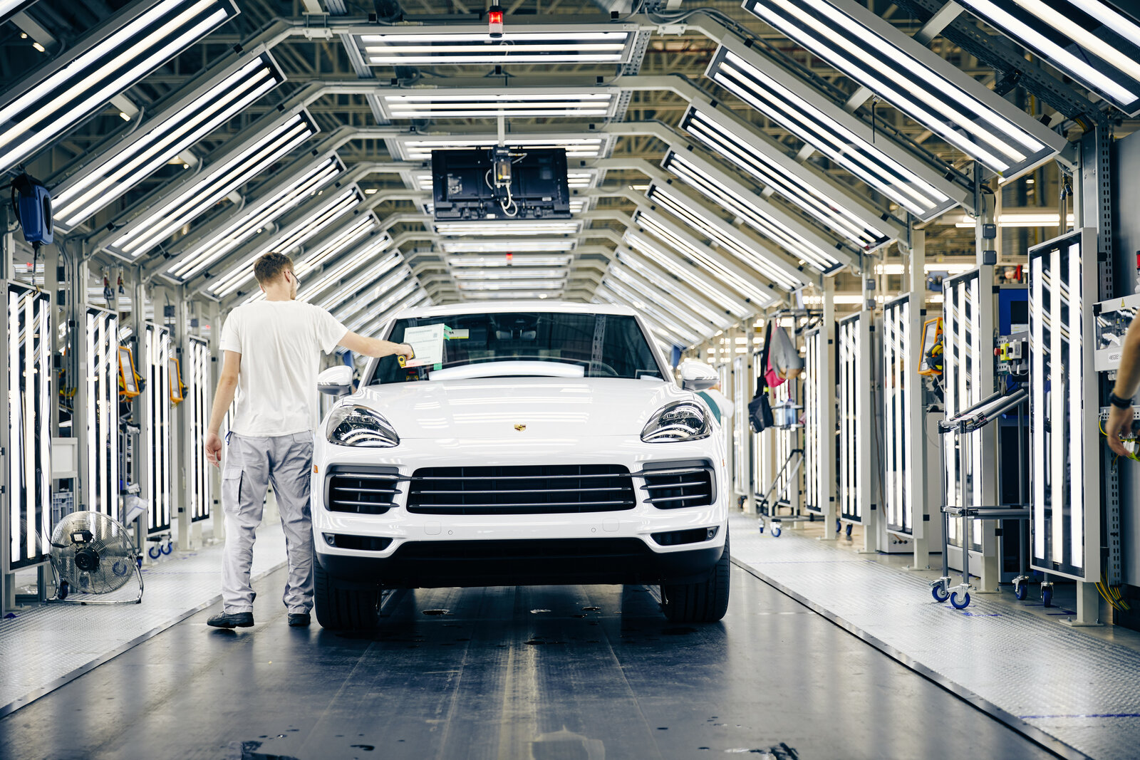 Vehicle transport | BLG LOGISTICS