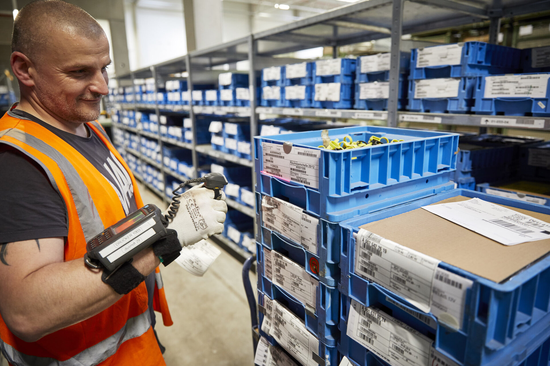 Kommissionierung | BLG LOGISTICS