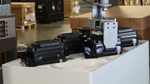 Efficient Battery Logistics for Electric Vehicles | BLG Logistics | BLG ...