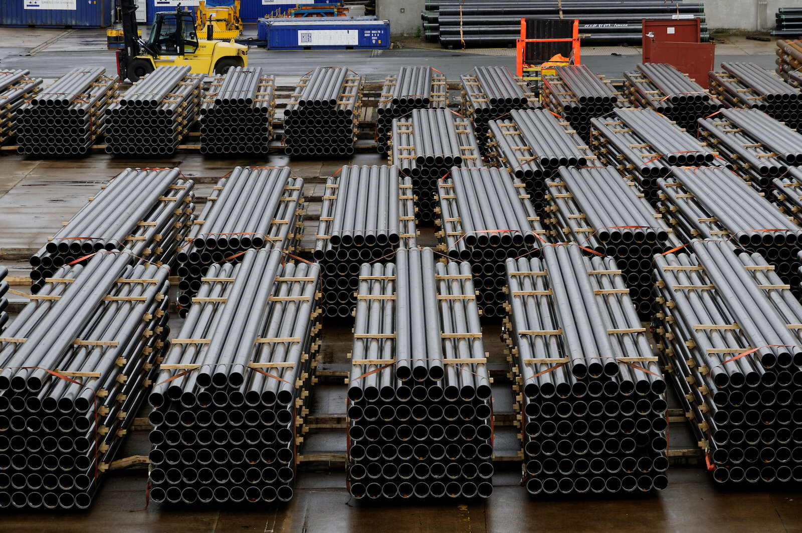 Break bulk terminal | BLG LOGISTICS